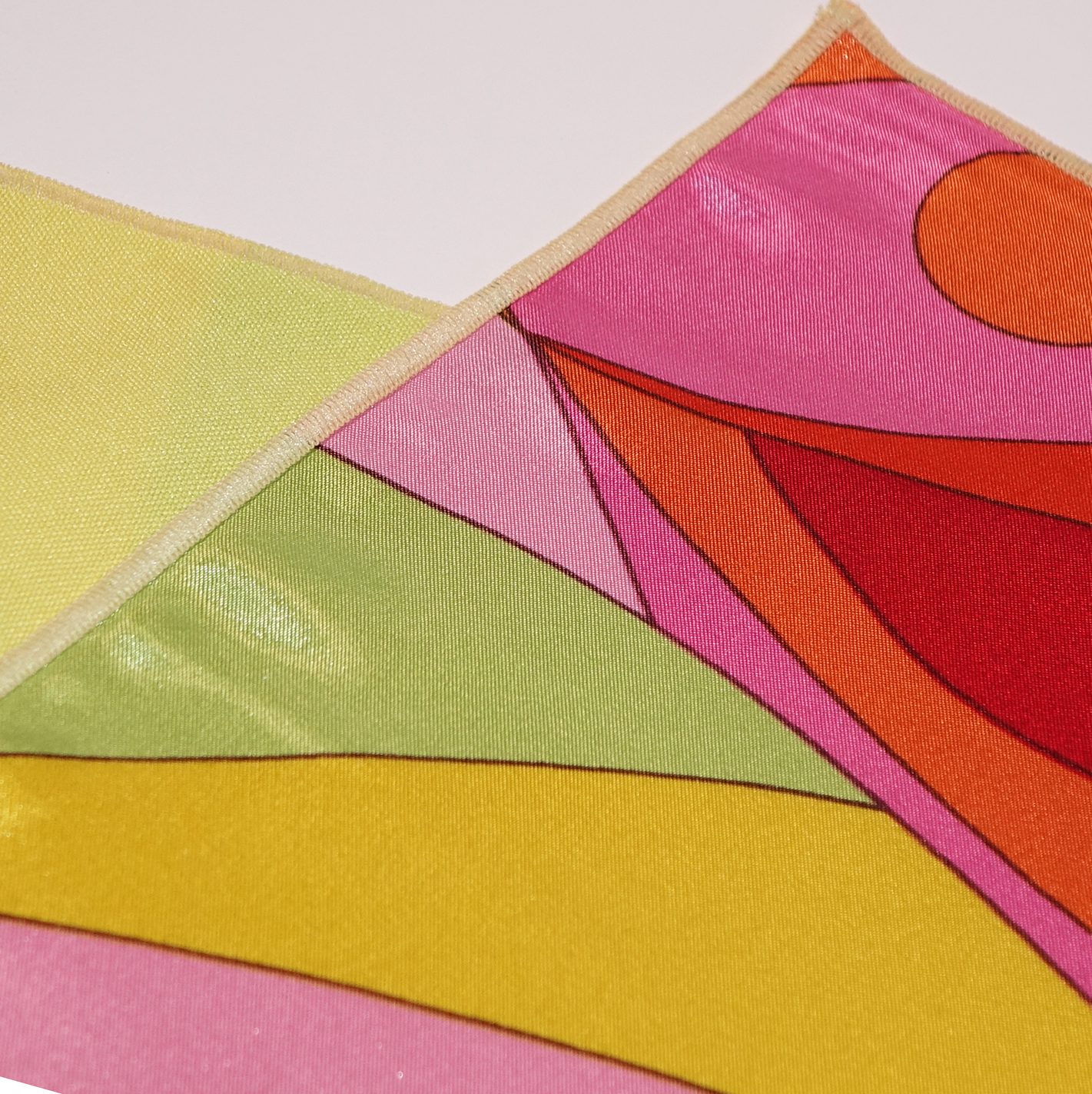 Pucci Passion With Yellow Back - Swift + Company