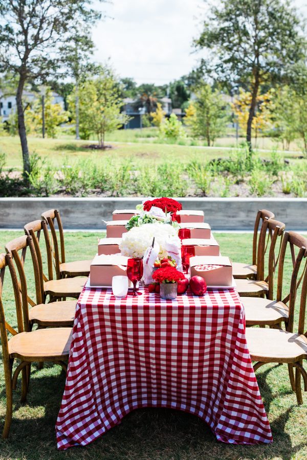 ELEVATED SUMMER PICNIC AT THE PARK - Swift + Company